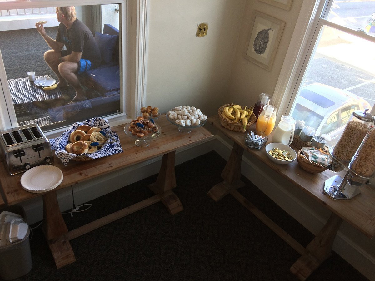 Rooms | Blue Water Inn